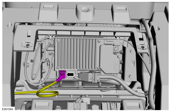 Lincoln Navigator - SYNC Module [APIM] to Universal Serial Bus (USB ...
