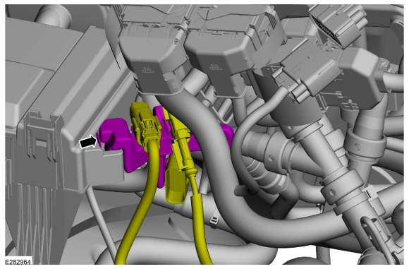 Lincoln Navigator - Thermostatic Expansion Valve Manifold and Tube ...